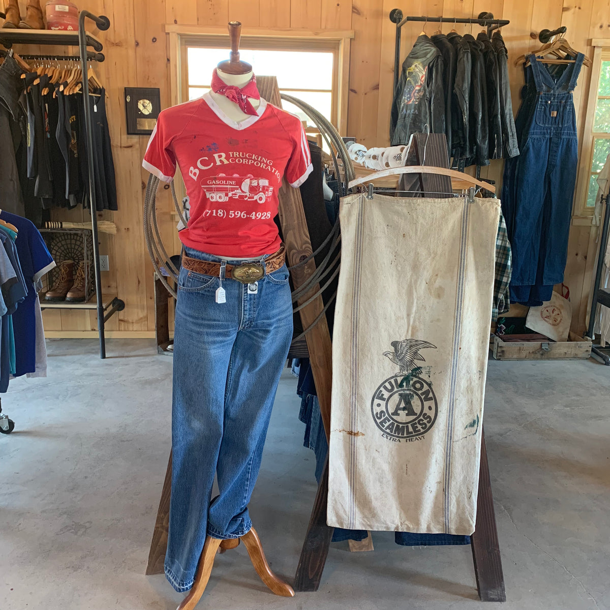 Vintage Clothing – Pioneertown General Store